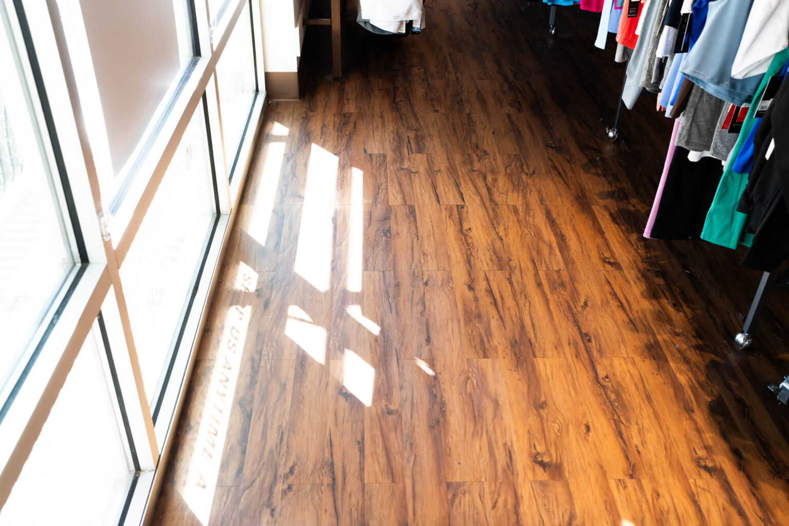 Vinyl Floor Finishing - True Finishing